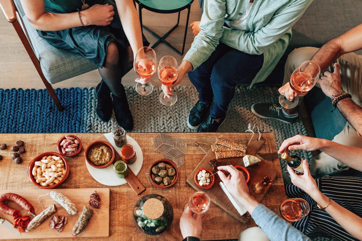 Explore the Perfect Wine & Food Combinations on a Tasting Tour